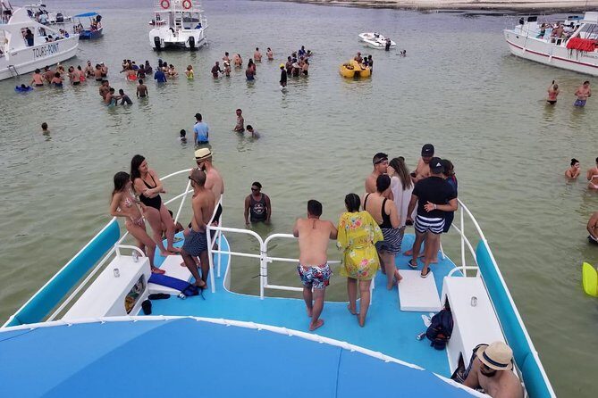 Party Boat in Punta Cana - Booze Cruse - FAQ