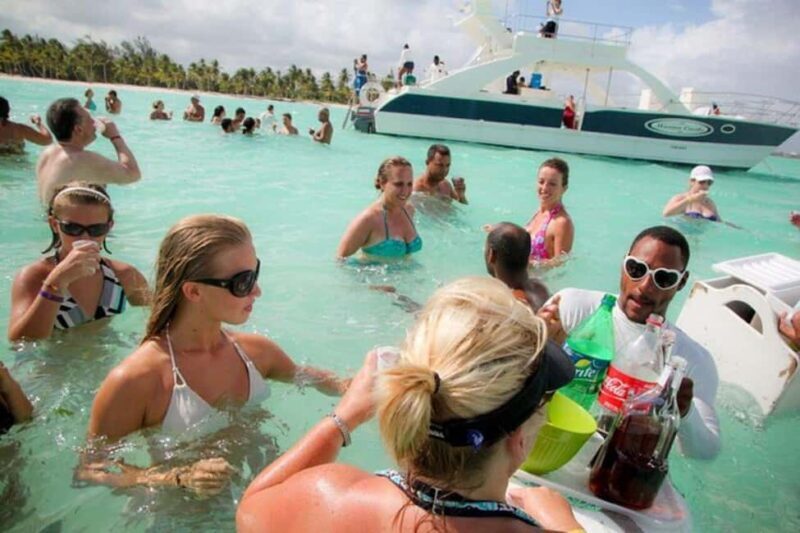 Party Boat in Punta Cana: Music, Drinks, and Fun - The Itinerary in Detail