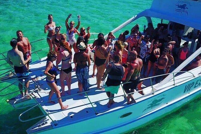 Party Boat Punta Cana (Adults Only) - What to Expect from the Punta Cana Private Shuttle
