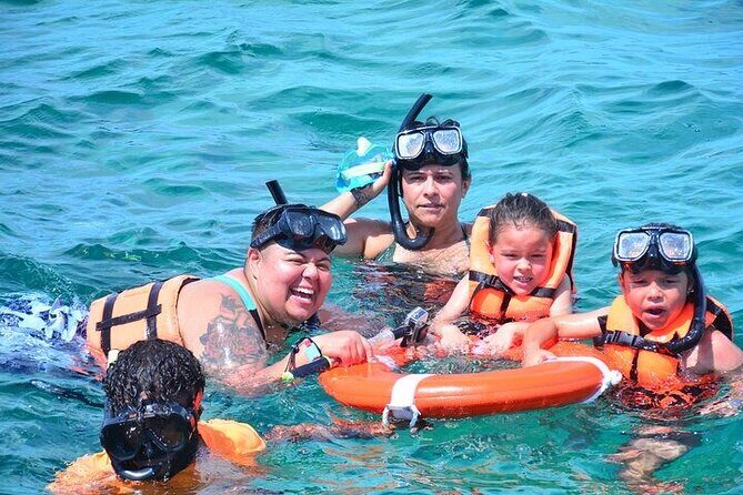 Party Boat Splash  Punta Cana Way - What Makes the Party Boat Splash Special?