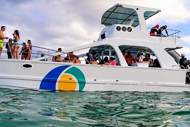 Party Boat Tour in Bavarian Snorkeling Natural Pool and Fun - Introduction