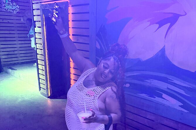 Party Bus Experience in San Juan, Puerto Rico - The Sum Up