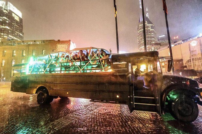 Party Bus Tour in Nashville - A Closer Look at the Nashville Party Bus Experience