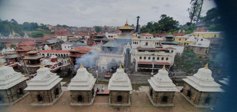 Pashupatinath Aarati and Bouddhanath Spiritual Tour - The Experience: A Deep Dive into Kathmandu’s Sacred Sites