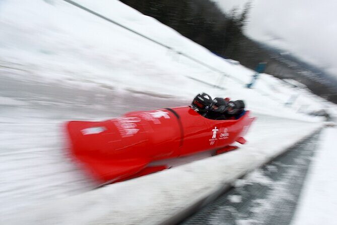 Passenger Bobsleigh in Whistler - The Ins and Outs of the Passenger Bobsleigh Tour