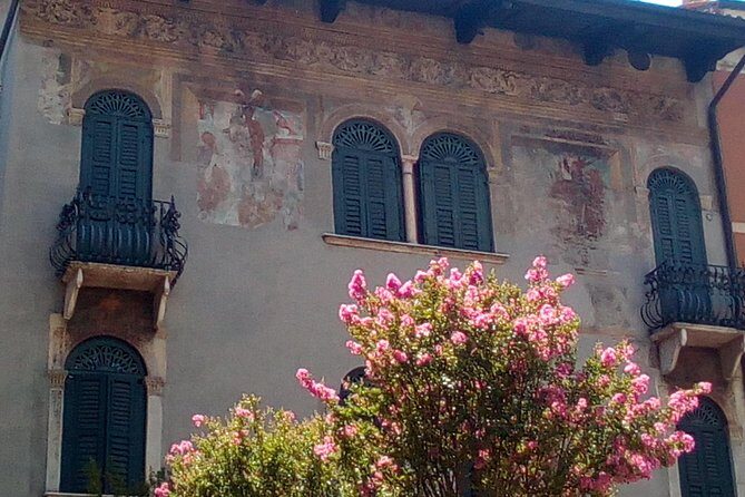 Passionate Verona: Living Romeo and Juliet's Story - The Sum Up