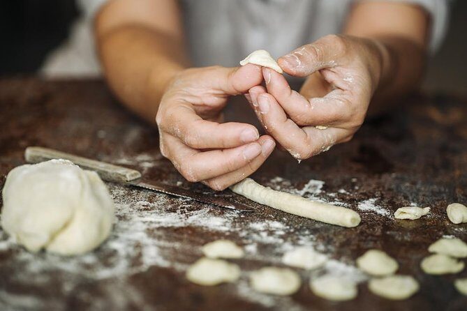 Pasta Fresca Hands-on Cooking Class with a Local in Como - Key Points