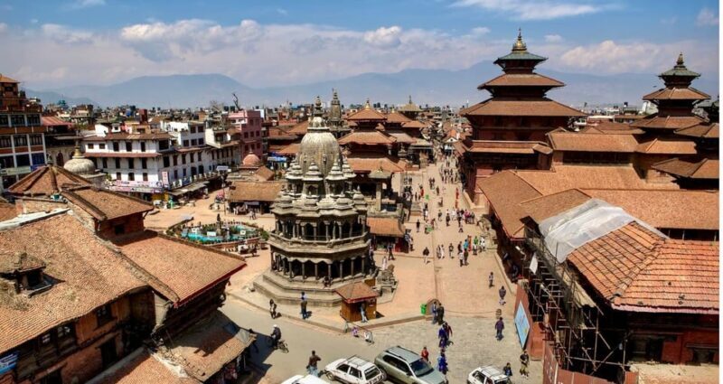 Patan & Bhaktapur Durbar Square Tour & Lunch - Private/Group - The Itinerary in Detail