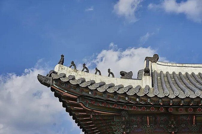 Paths of Power: Walking Tour Through Historic Seoul - Who Will Love This Tour?