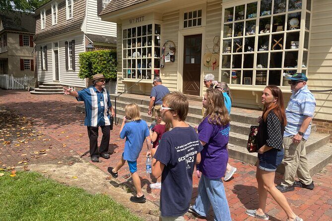 Patriots Tour of Colonial Williamsburg or Williamsburg 101 - The Group Size and Atmosphere