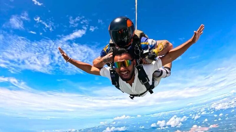 Pattaya-Bangkok Tandem Skydive with Ocean Views - Who Is This Tour Best For?