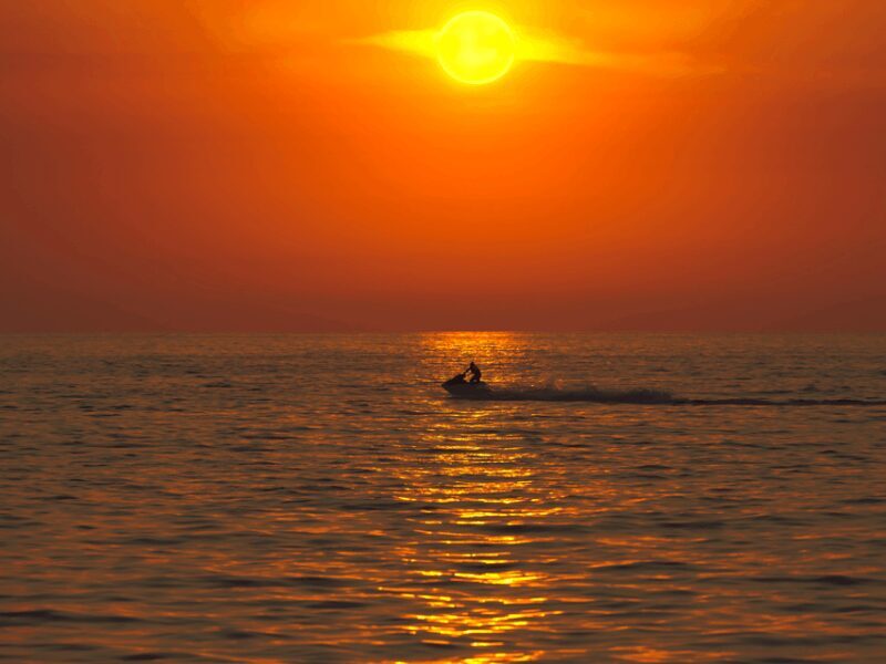 Pattaya Beach: Jet Ski Adventure - An In-Depth Look at Pattaya’s Jet Ski Adventure