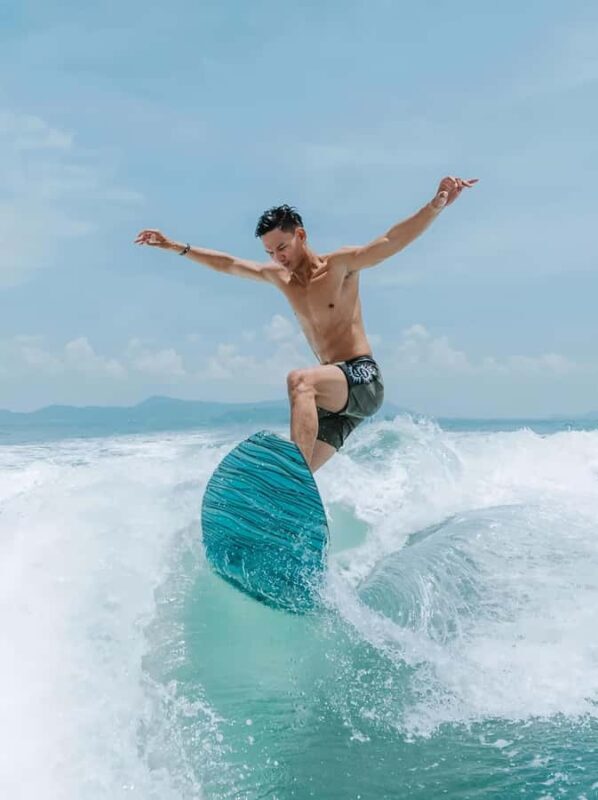 Pattaya: Beginner Wakesurfing Experience whith instructor - Why This Wakesurfing Experience Is Worth Considering