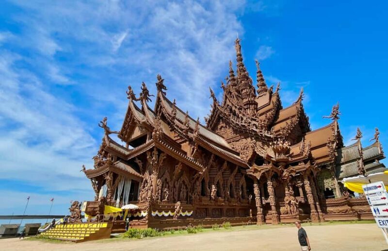 Pattaya Discovery Private Tour from Bangkok - FAQ