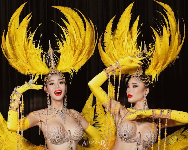 Pattaya: Evening City Tour & Alcazar Cabaret Show - The Sum Up