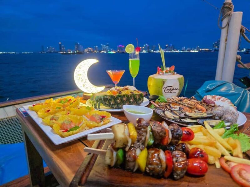 Pattaya: Floating Cafe & Optional Squid Fishing - Key Points