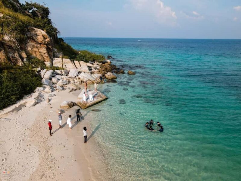 Pattaya: Full-Day 2 Islands Yacht Trip with Lunch and Sunset - An In-Depth Look at the Tour Experience