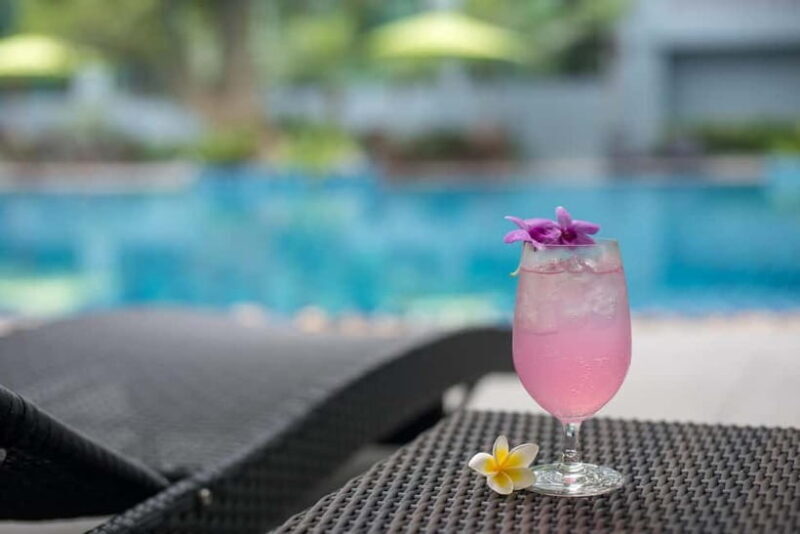 Pattaya: Indigo Bar at Bay Beach Resort Jomtien F&B Packages - Introduction