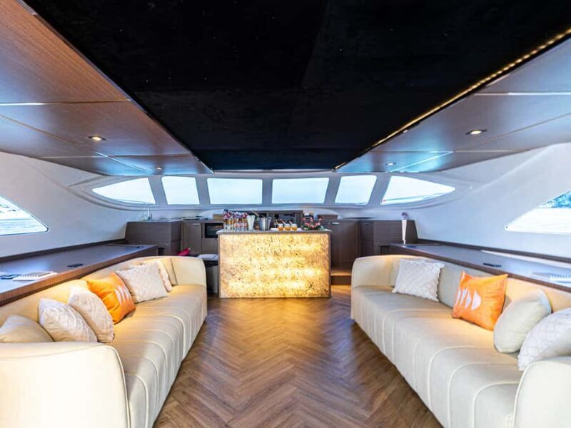 Pattaya: Private Luxury Catamaran Island Discoveries - Key Points