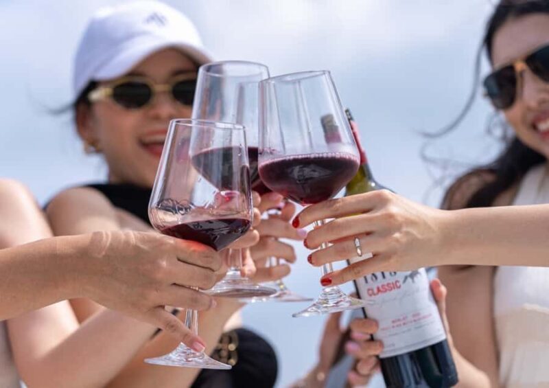 Pattaya: Private Traditional Boat Island Escape in Sattahip - Analyzing the Value