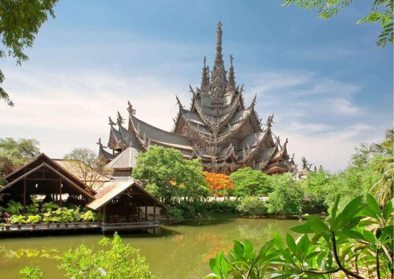 Pattaya: Sanctuary of Truth Admission with Guided Tour - Exploring the Sanctuary of Truth in Pattaya: A Deep Dive into Art and Culture