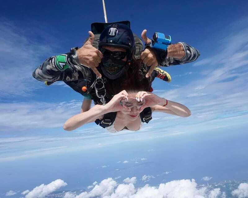 Pattaya:THAISKY Skydiving ExperienceOptional Transfers - Who Would Enjoy This Experience?