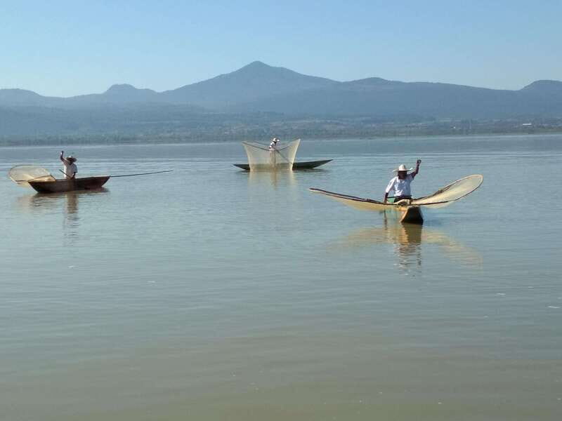 Patzcuaro - Janitzio Tour to watch the "butterfly nets" - Janitzio Island and the Butterfly Nets