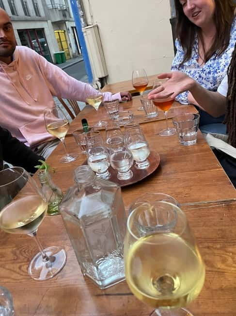 Pau Wine Experience : Guided Tasting in Top Wine Bars - A Deep Dive into the Pau Wine Experience