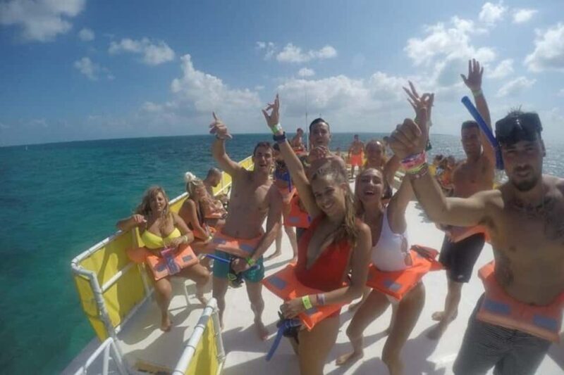 PDC: Isla Mujeres Catamaran Tour with Snorkeling - Lunch and the Beach Experience