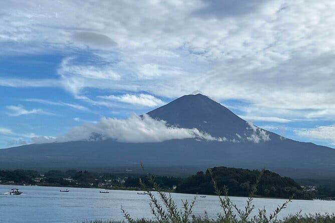 Peaks & Peace: Mt. Fuji, Fuji Stupa & Hakone Tour - Getting to Know the Tour: A Deep Dive into the Itinerary