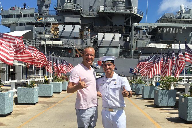 PEARL HARBOR - Excursion in Spanish - Overview of the Tour Experience