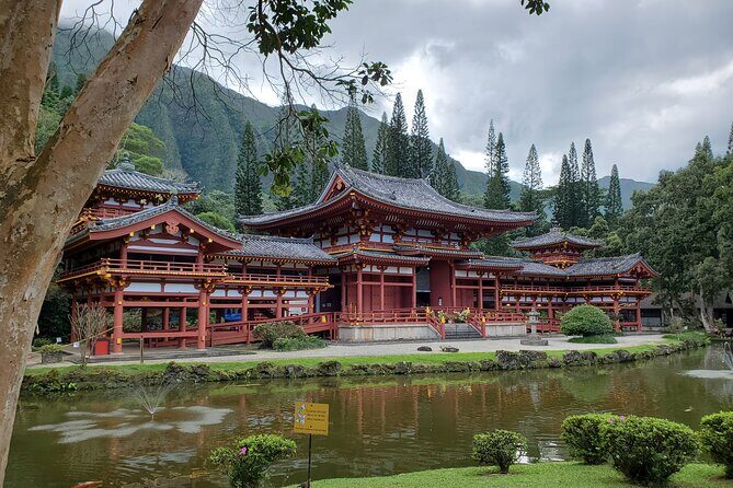 Pearl Harbor Island Tour with lunch and Byodo Temple - An In-Depth Look at the Tour Experience