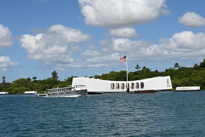Pearl Harbor Trolley Shuttle from Waikiki - Who is This Tour Best For?