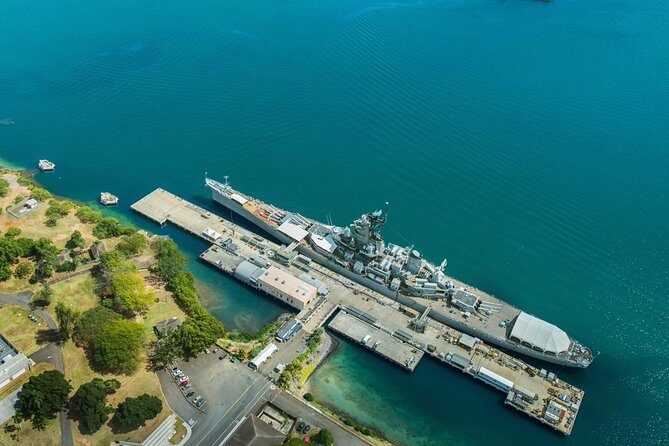 Pearl Harbor USS Arizona Memorial & Battleship Missouri - Transportation and Group Size
