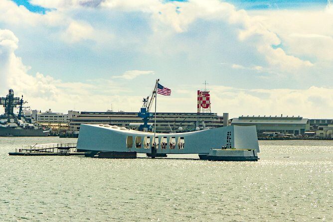 Pearl Harbor: USS Arizona Memorial & USS Missouri Battleship Tour from Waikiki - Why Choose This Pearl Harbor Tour?