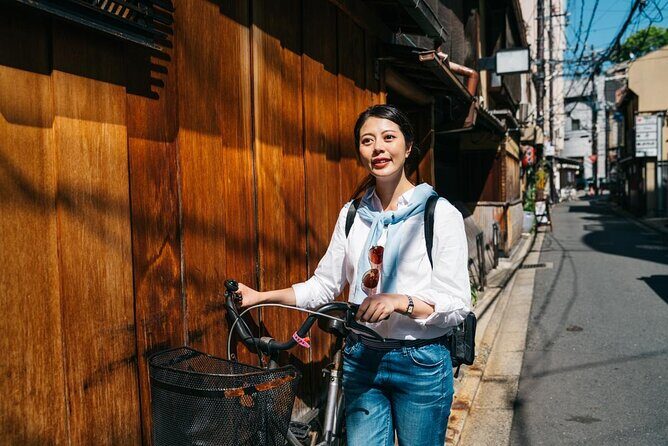 Pedal through Kyoto's Past: A Private Biking Odyssey - A Comprehensive Look at the Kyoto Private Biking Tour