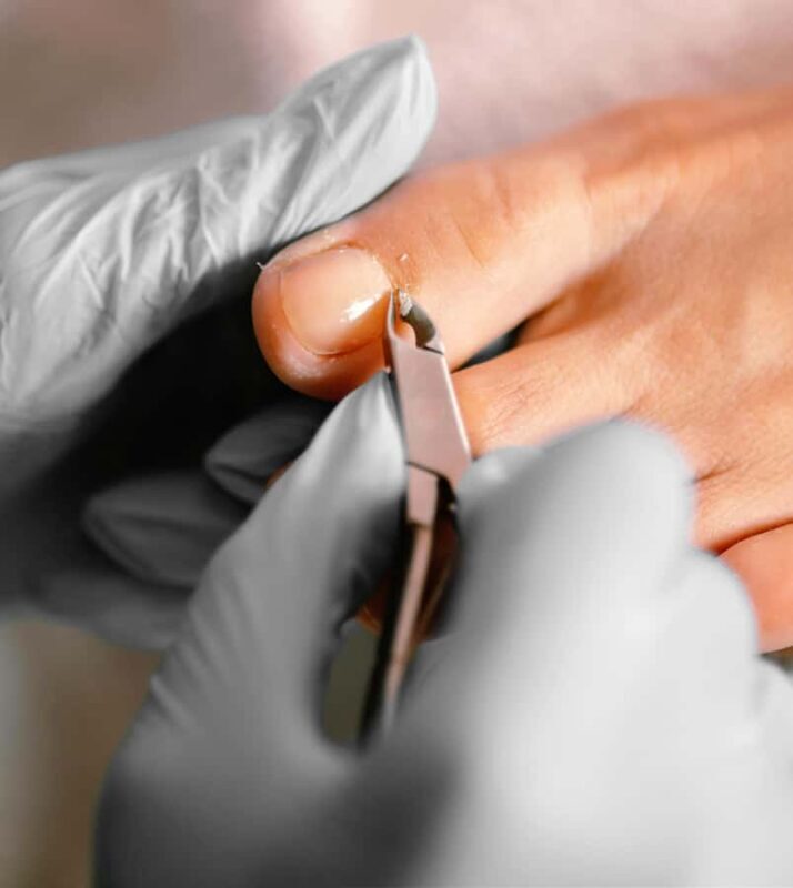 Pedicure Manicure With Nail Polish Home Services - Who Would Love This Service?