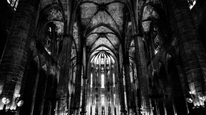 Pedrera, Casa Batlló, Gothic Quarter Photo Walk - Why This Tour Stands Out