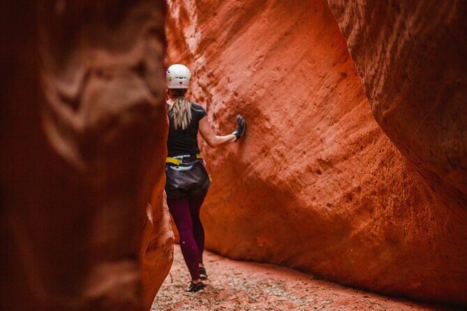 Peekaboo Slot Canyon Jeep Tour - Why This Tour Works Well for Different Travelers