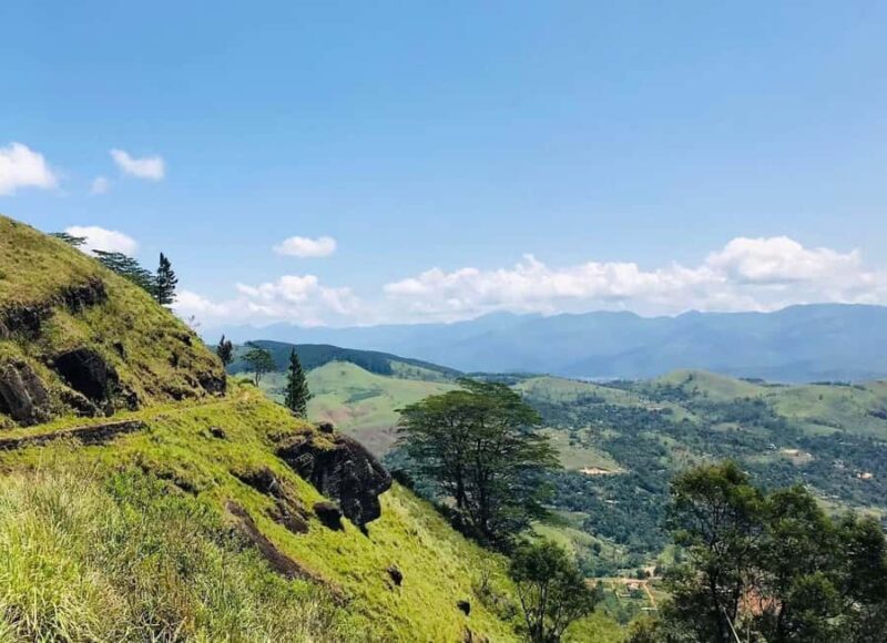 Pekoe Trail Stage 4 Guided Hike (Tawalantenne-Pundaluoya) - Introduction