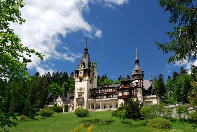 Peles Castle & Wine Tasting Tour - Full-Day from Bucharest - Practical Details & What to Keep in Mind