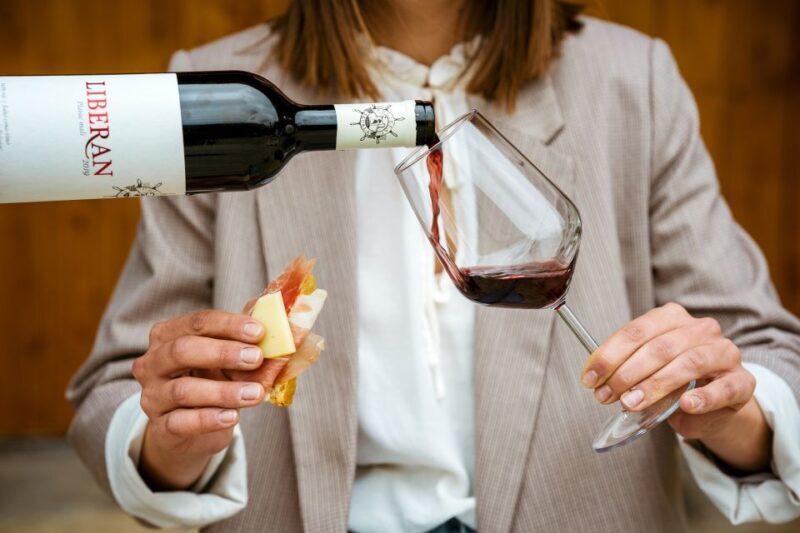 Peljeac: Ston walking tour + wine & food tasting - FAQ
