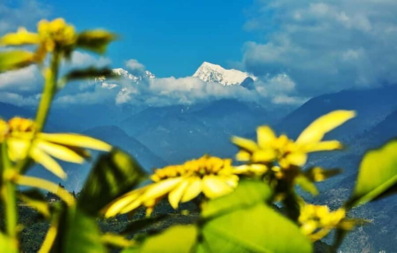 Pelling: Yuksom Full-Day Guided Trip with Hotel Pickup - FAQs