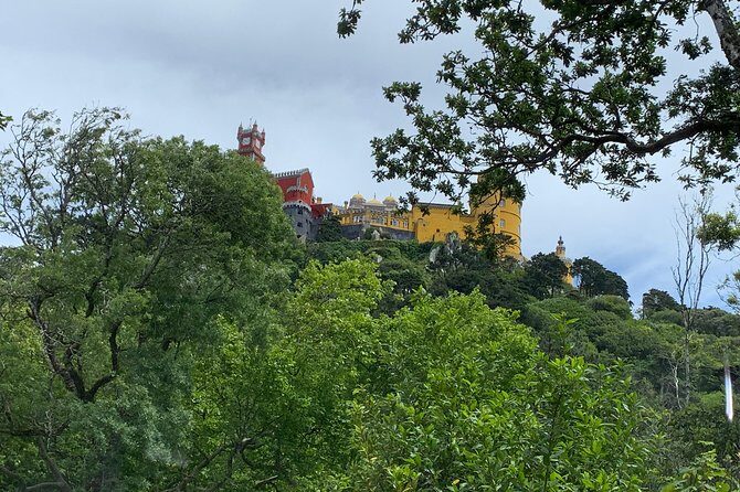 Pena Palace and Park and Vila de Sintra Private Half Day Tour - Summary