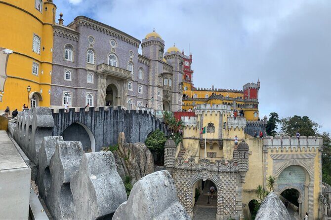 Pena Palace and Park and Vila de Sintra Private Half Day Tour - FAQ