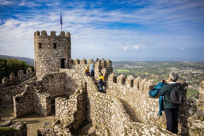 Pena Palace, Moorish Castle and Quinta da Regaleira Walking tour - Exploring Sintra with a Private Guide: What You Can Expect
