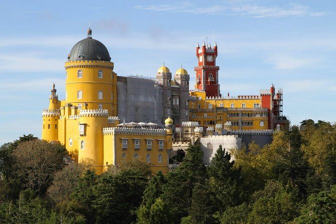 Pena Palace , Sintra and Cascais Tour - Travel With Locals - Key Points