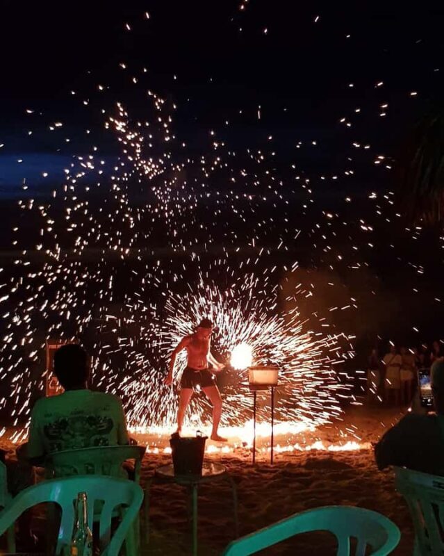 Penang: Batik, Floating Mosque, and Beach Tour - Introduction: What to Expect from This Penang Tour