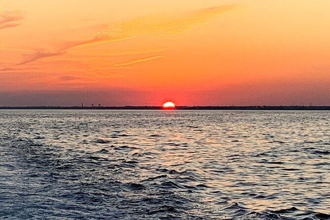 Pensacola Beach Jolly Dolphin Cruise and Scenic Bay Tour - Deep Dive: The Itinerary and Experience