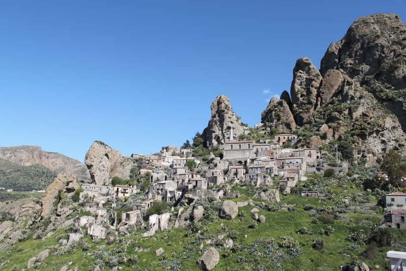 Pentedattilo: Ghost Town Private Walking Tour - Discovering Pentedattilo: A Ghost Town Private Walking Tour